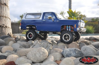 RC4WD CHEVROLET BLAZER HARD BODY COMPLETE SETUP ON OUR RC4WD TRAIL ...